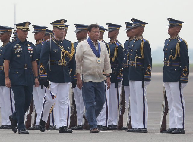 Duterte fashion: Barong-and-denim ensemble | The Filipino Times