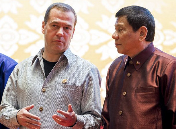 Duterte sit beside Russian PM on ASEAN summit - The Filipino Times