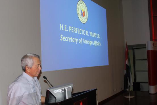 DFA Secretary holds talk with Filipinos in UAE - The Filipino Times