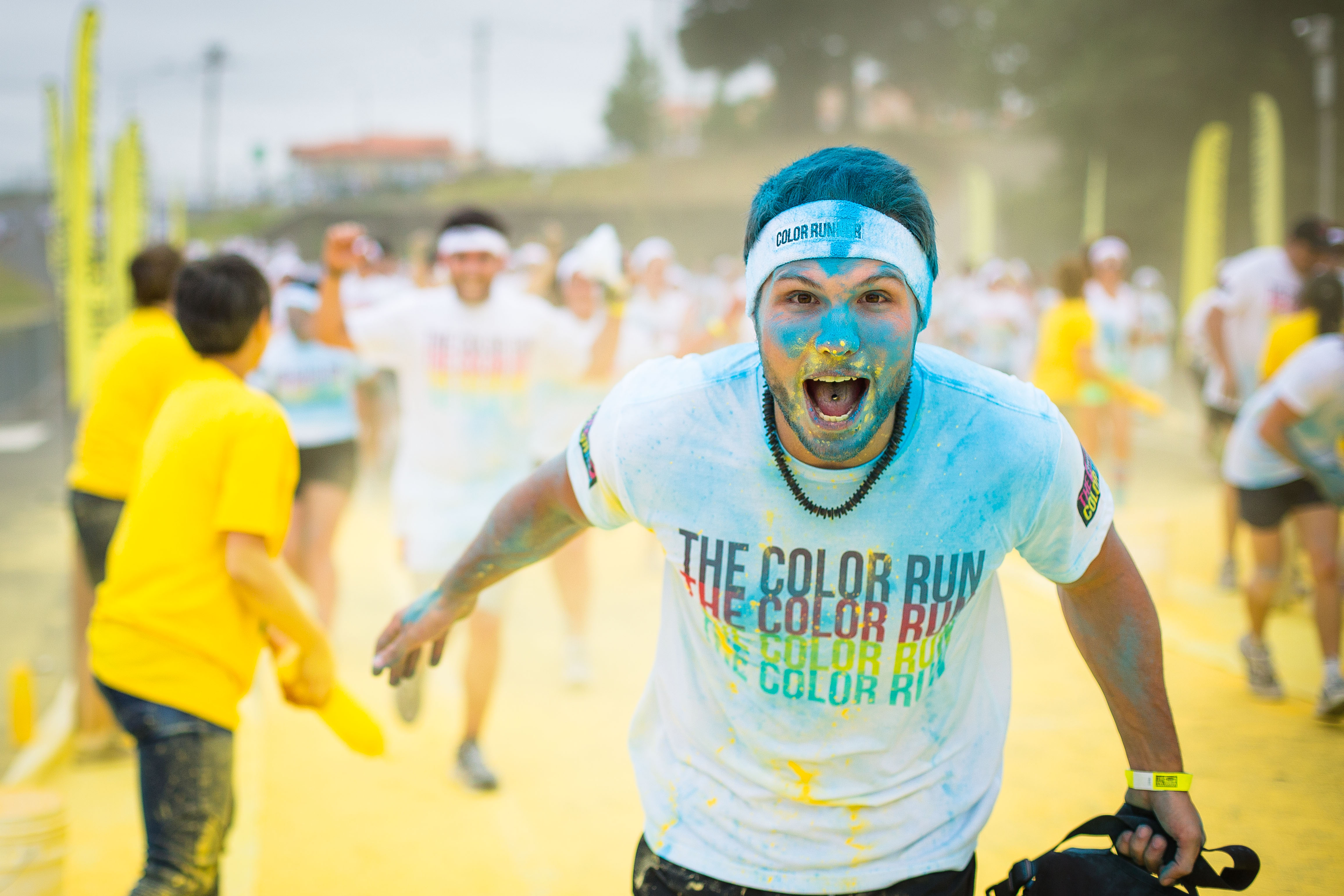 Color Run returns at Dubai Autodrome - The Filipino Times