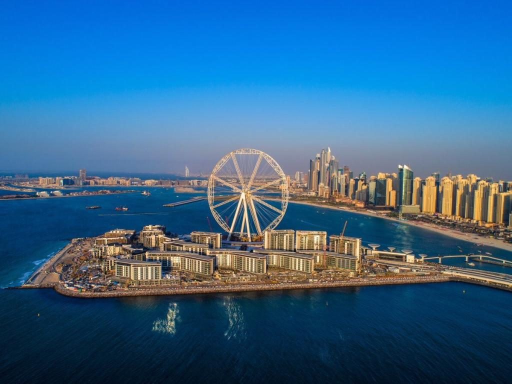 LOOK Dubai Eye Has Come Full Circle The Filipino Times