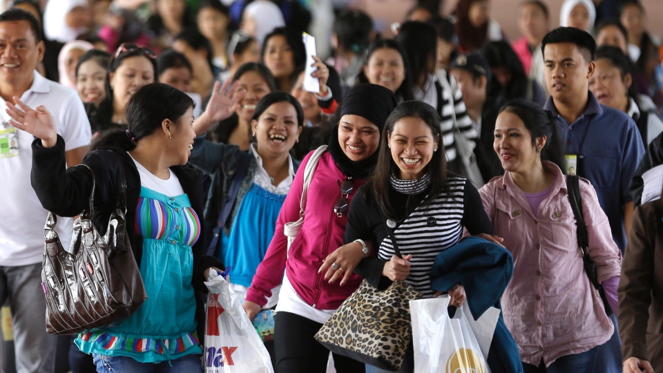 OFWs from Western Visayas urged to avail of dev't, loan programs - The ...