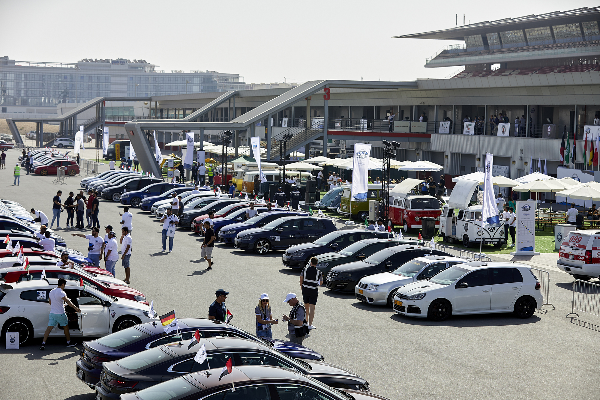 Volkswagen Parade In Dubai. - The Filipino Times