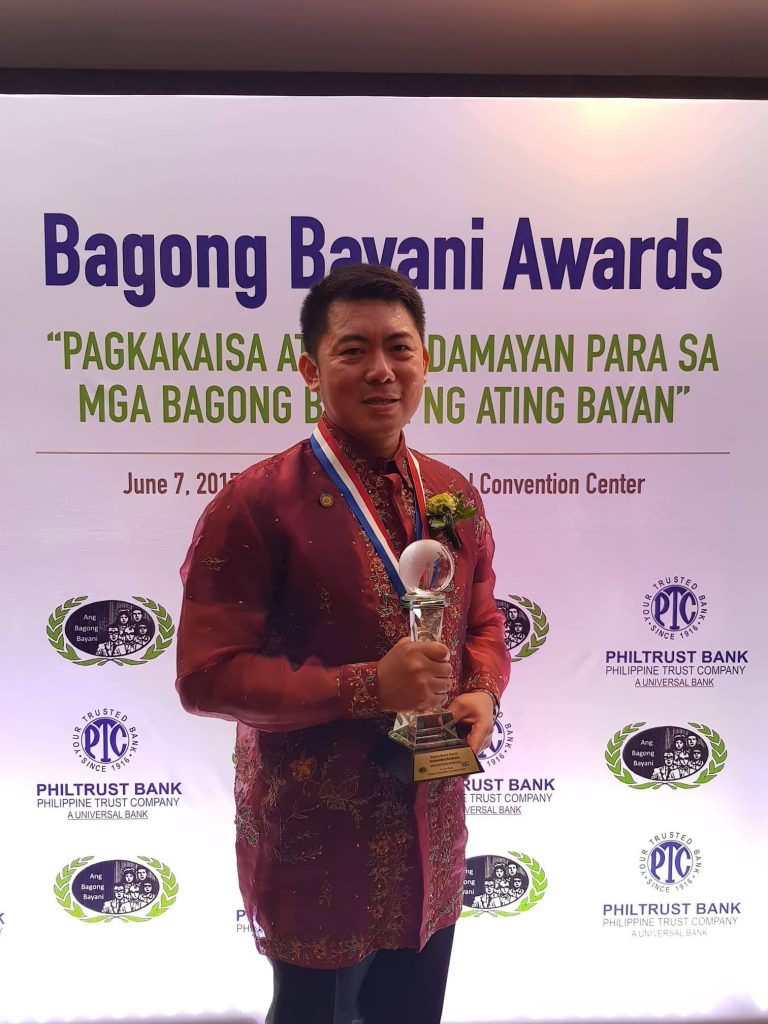 Filipino Engineer based in Abu Dhabi receives “Bagong Bayani” and PRC award - The Filipino Times