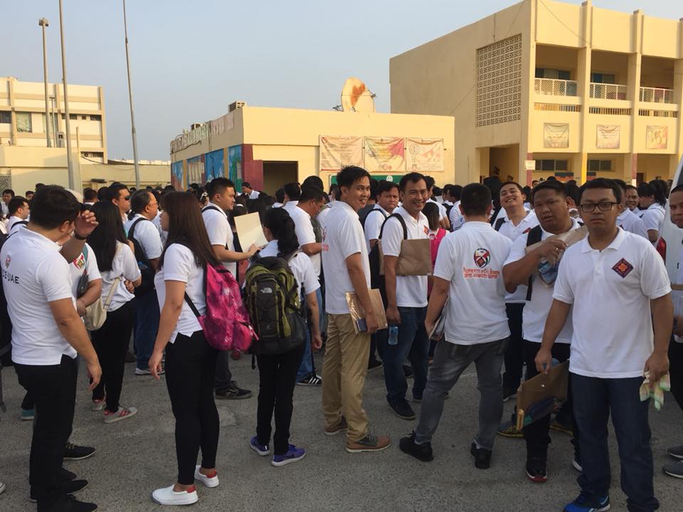 1,000+ OFWs take PRC licensure exams - The Filipino Times