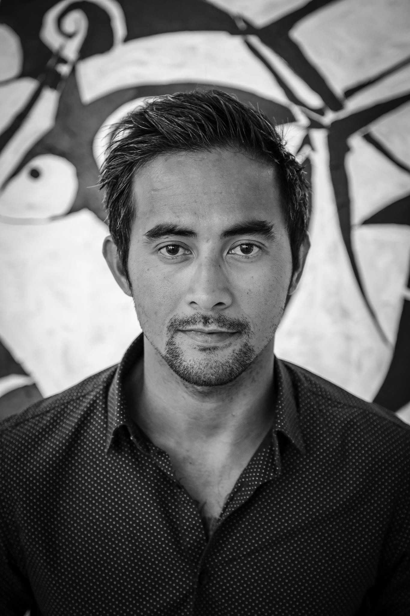 LOOK: Filipino sand artist creates tribute for UAE’s successful space ...