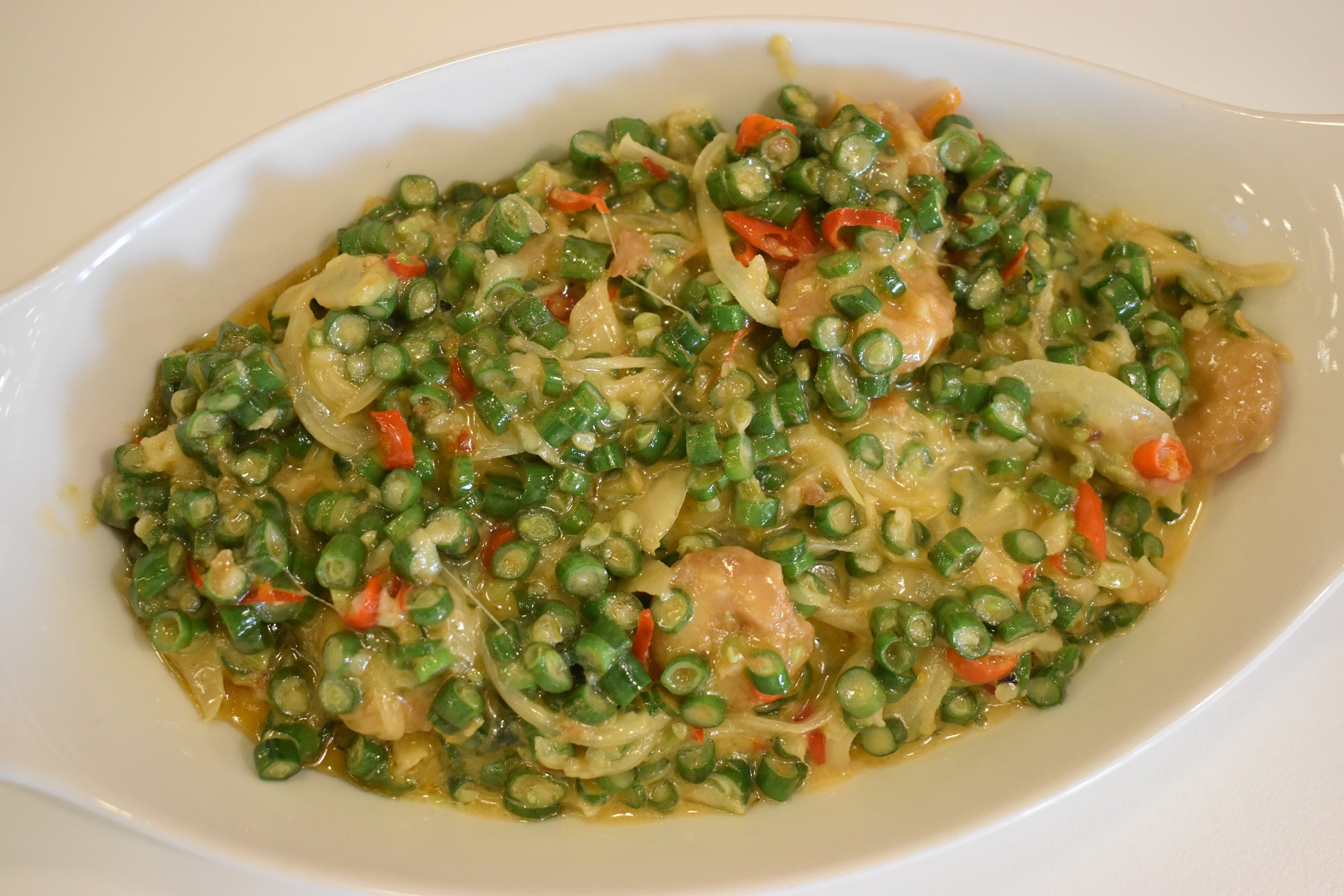 Savor Classic Pinoy Dishes at Razon’s in Karama - The Filipino Times