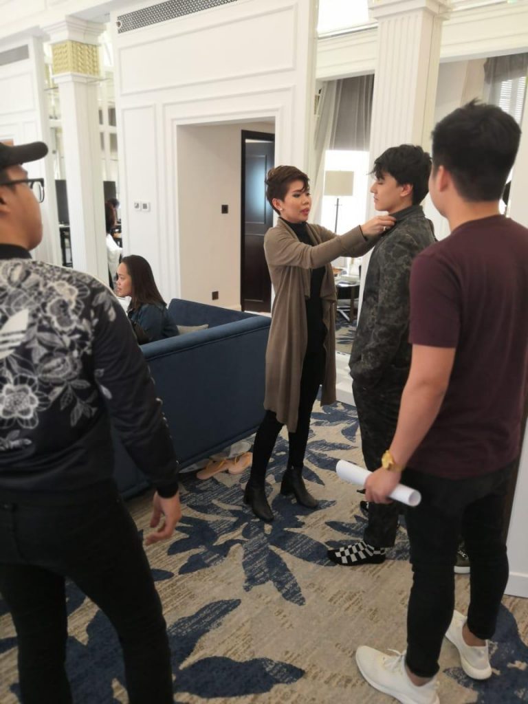 The only Filipina fashion stylist at Fashion Avenue in Dubai Mall ...