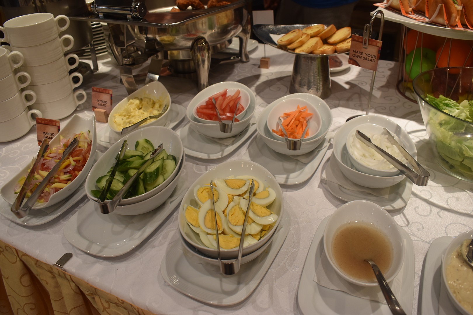 Unlimited Pancakes and Pinoy Food now available at Pancake House Abu ...