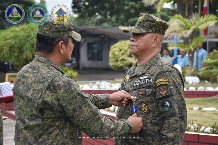 Soldier commended for honesty - The Filipino Times