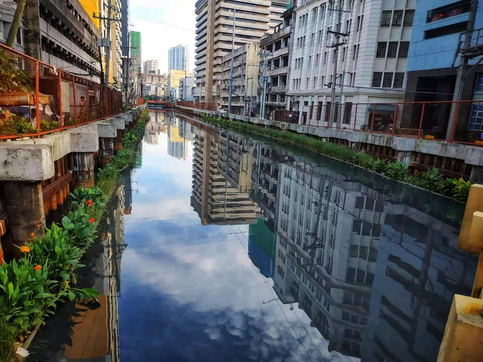 Netizens react on beautiful Estero de Binondo photos - The Filipino Times