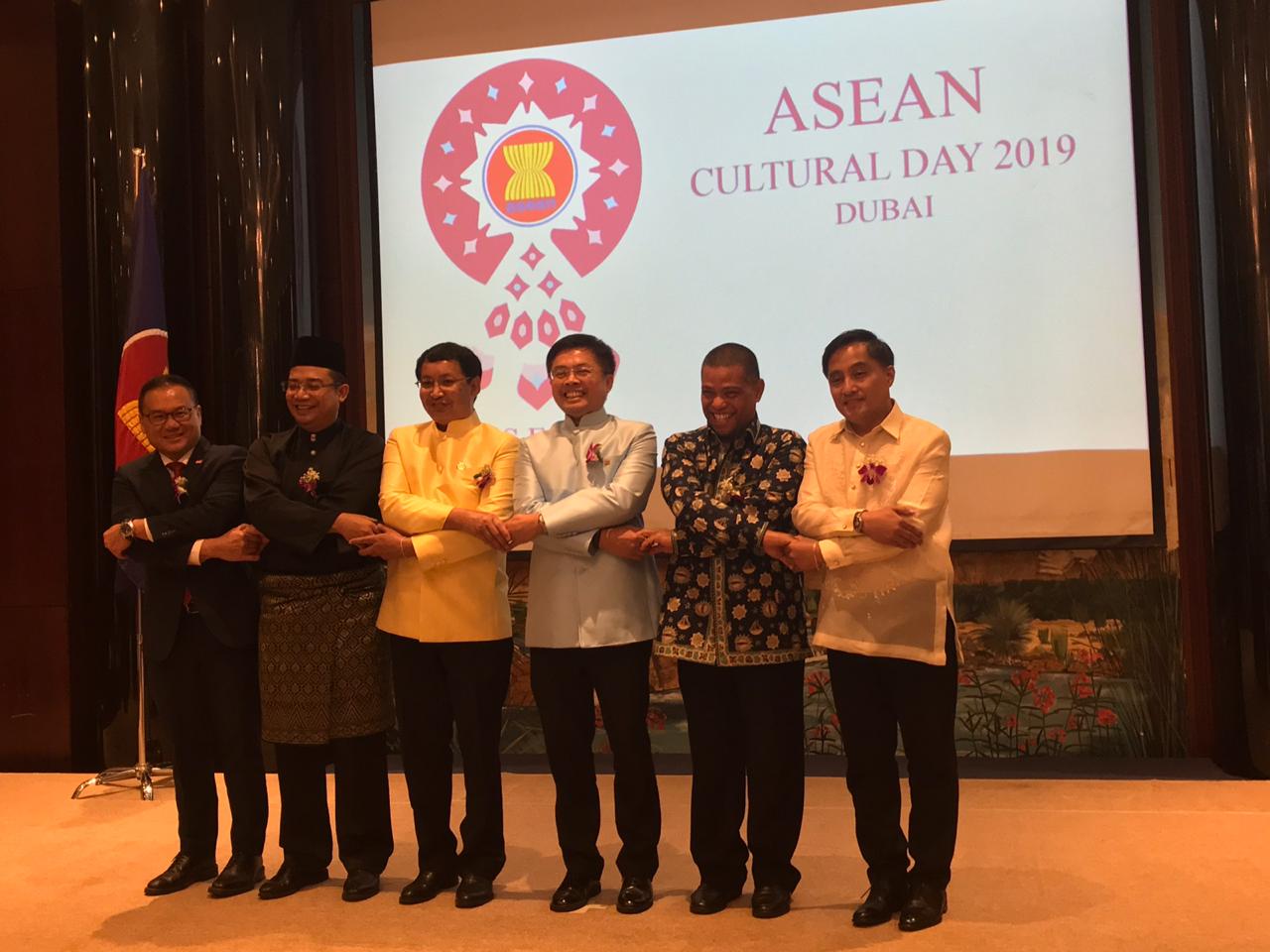 LOOK: Diplomats, communities gather for ASEAN Cultural Night - The ...