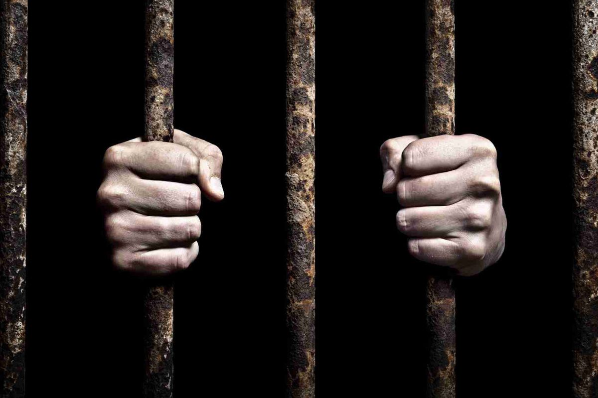 Two jailed in UAE for assault, robbery - The Filipino Times
