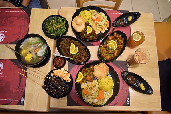 Squeeze tangy oriental goodness with Chowking’s Orange Chicken and ...