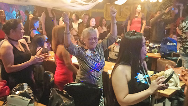 Ilocana mom is this year’s Mrs. KKB Dakilang Ina winner - The Filipino ...