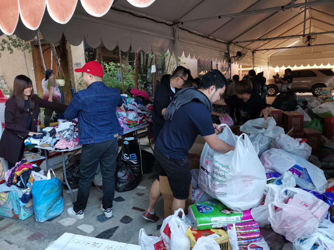 We are where you are: The Filipino Times joins community aid drive for ...
