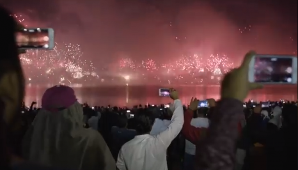 RAK sets two world records for NYE fireworks display | The Filipino Times