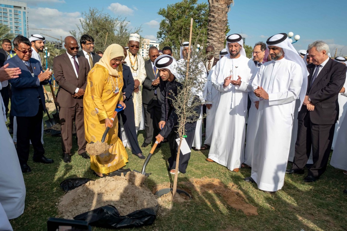 400 trees planted in Abu Dhabi to mark legacy of WUF - The Filipino Times
