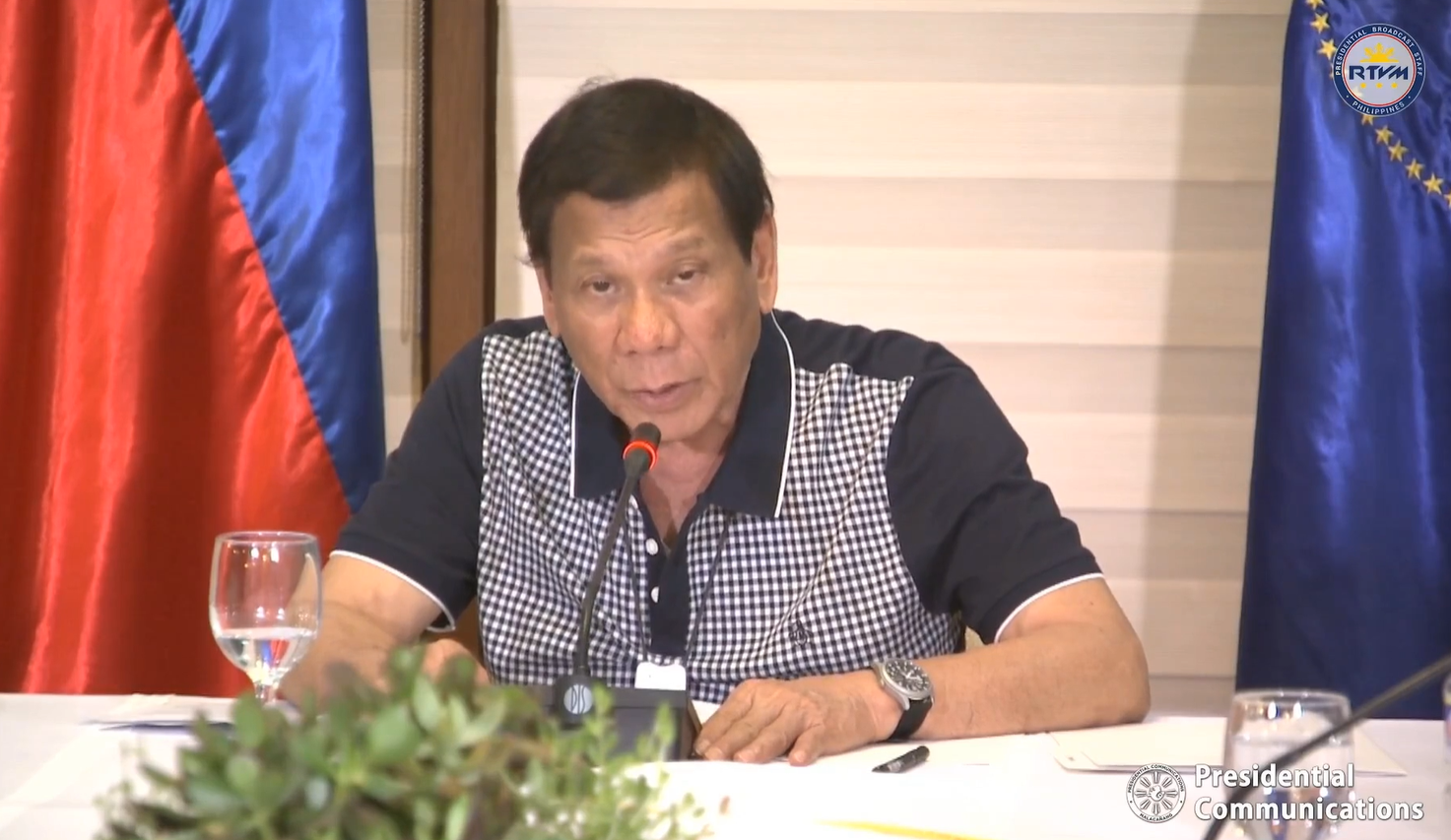WATCH: Duterte tells local chief execs to stand down, follow national ...