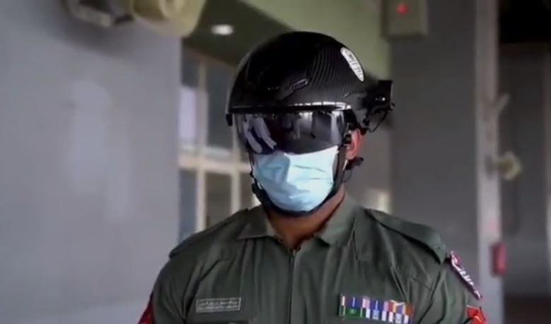 Dubai Police use smart helmets for COVID-19 screening - The Filipino Times