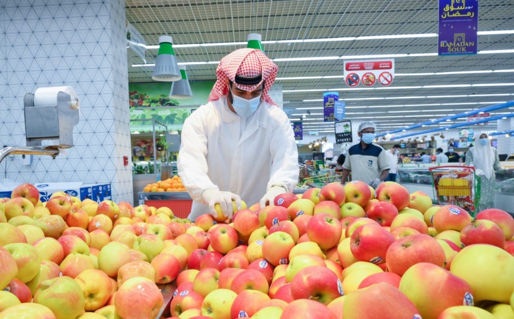 LOOK: Abu Dhabi conducts 5,190 inspection visits at restaurants ...