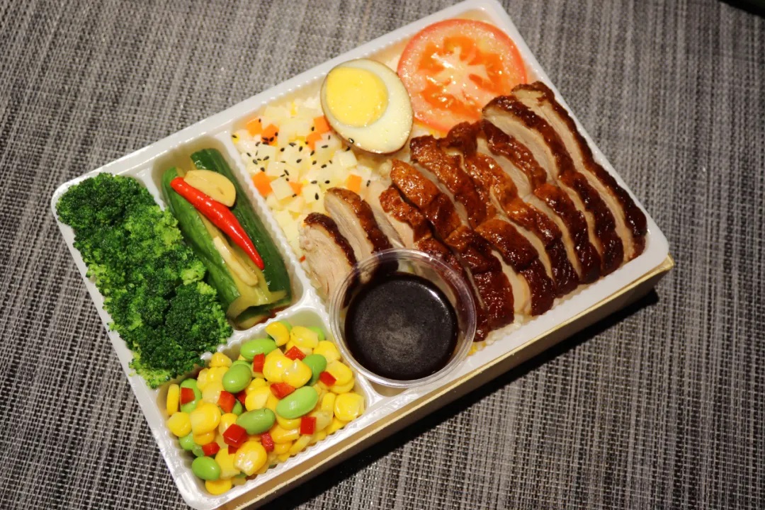 Bentong abot-kaya: Enjoy delicious bentos for only Dh10.4 each at ...