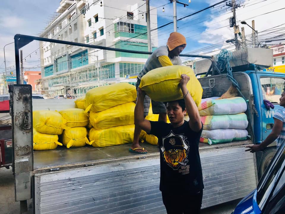 FRONTROW pays forward: Cooperation among Filipinos intensified during ...