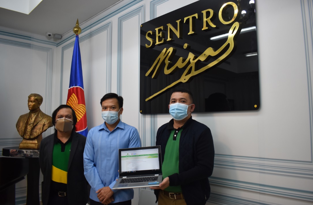 WATCH: OFW Embassy staff spearhead drive to support "Premyo Bonds 2" to ...