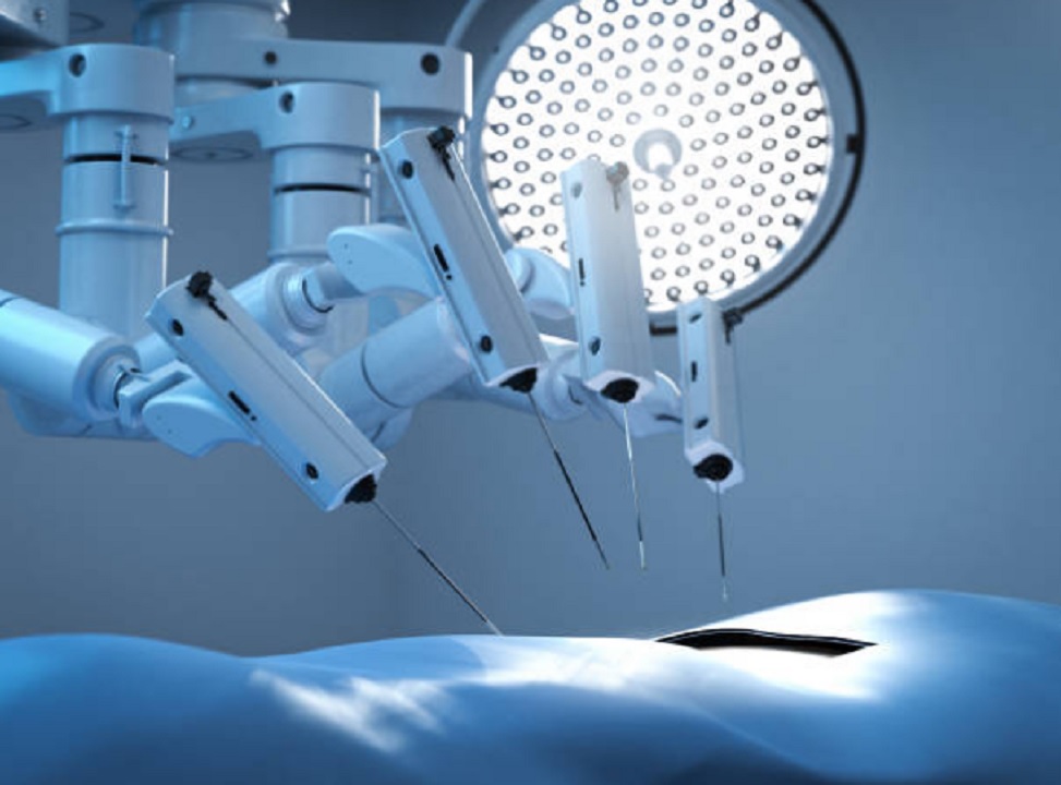 UAE performs "da Vinci" robotic surgeries for uterine prolapse - The ...