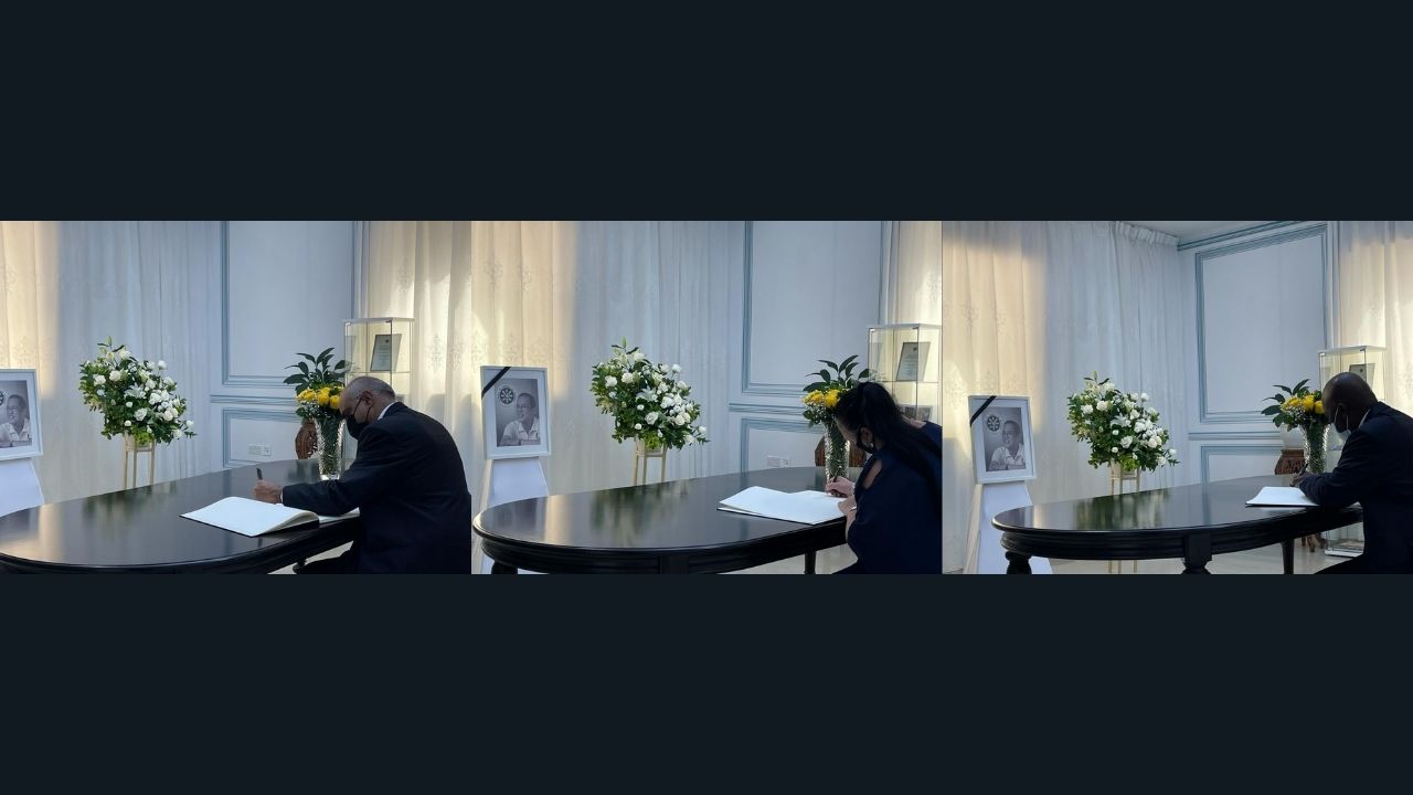 LOOK: Foreign diplomats sign PNoy's condolence book at PH Embassy in ...