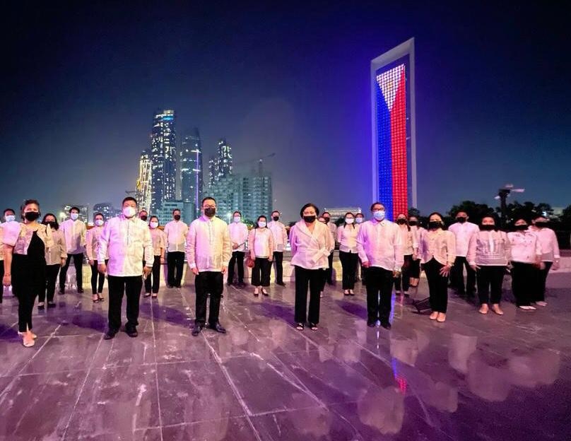 Filipinos grateful for UAE's Philippine flag tribute at ADNOC ...