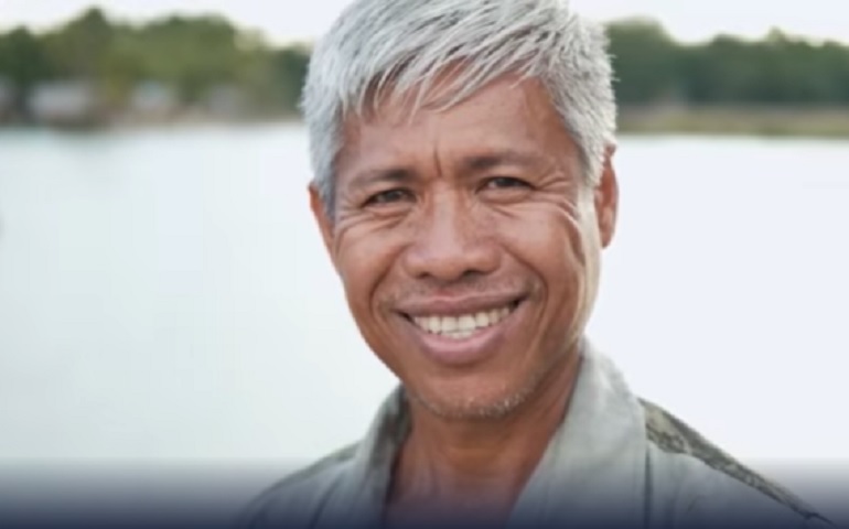 Filipino fisher Roberto Ballon feted with Ramon Magsaysay award - The ...