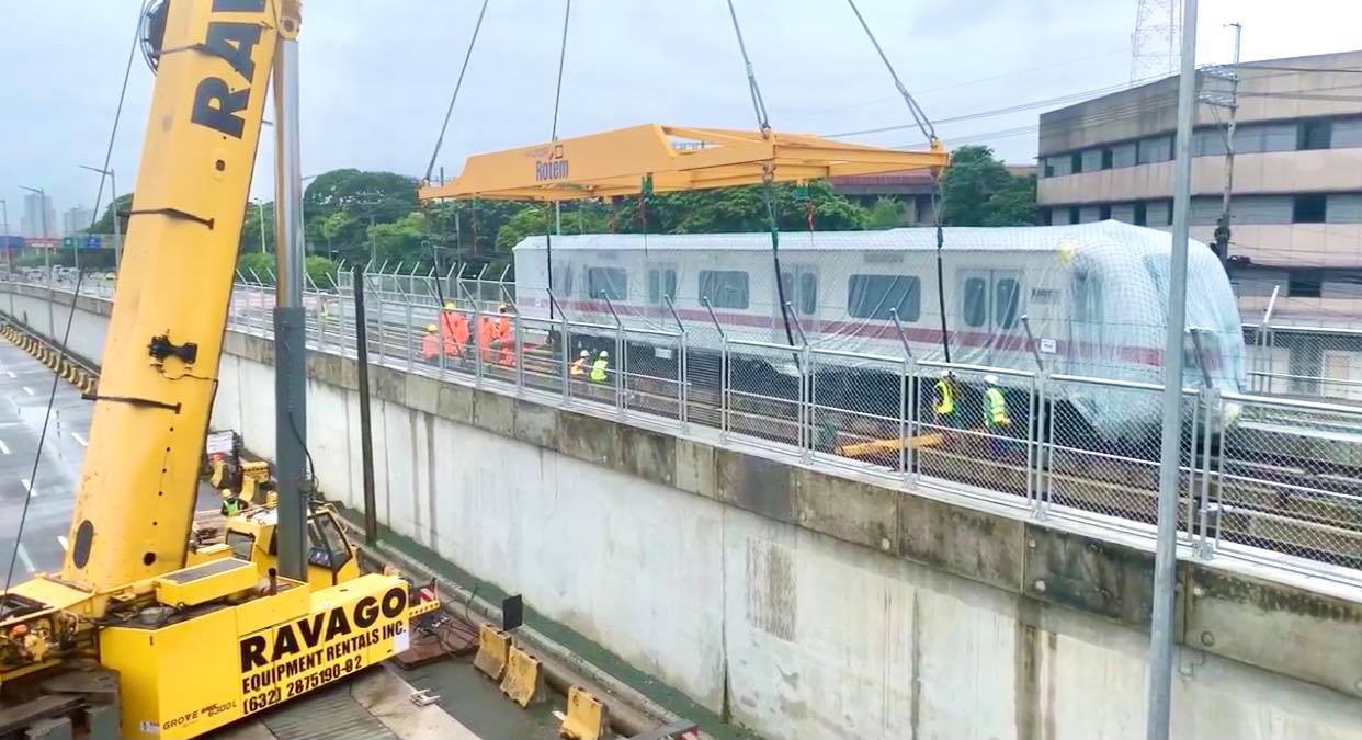 LOOK: PH installs new MRT-7 trains, to shorten Quezon City-Bulacan ...