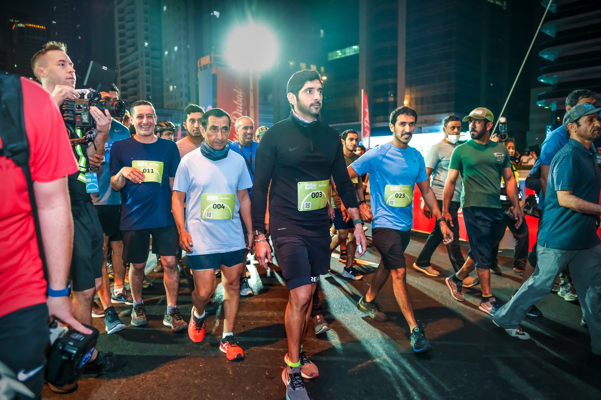 LOOK: Sheikh Hamdan bin Mohammed leads 146,000 joggers in Dubai Run ...
