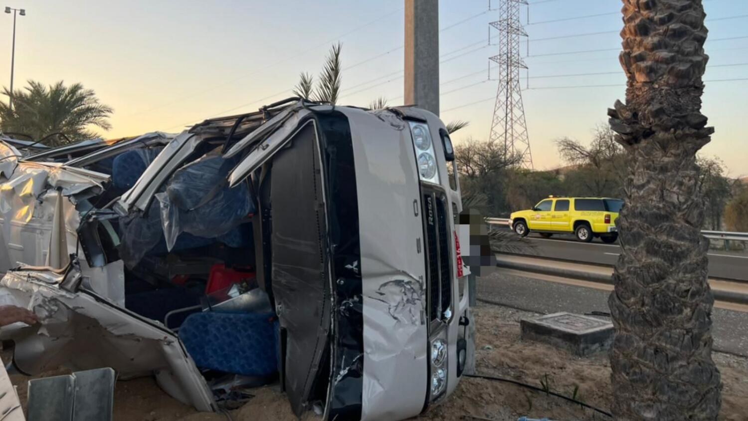 Two killed, 11 injured in Abu Dhabi-Al Ain Road mishap - The Filipino Times