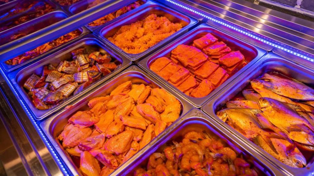 Discover Burjuman’s ‘hidden gem’ at 1001 Hotpot & BBQ Buffet China Gate ...