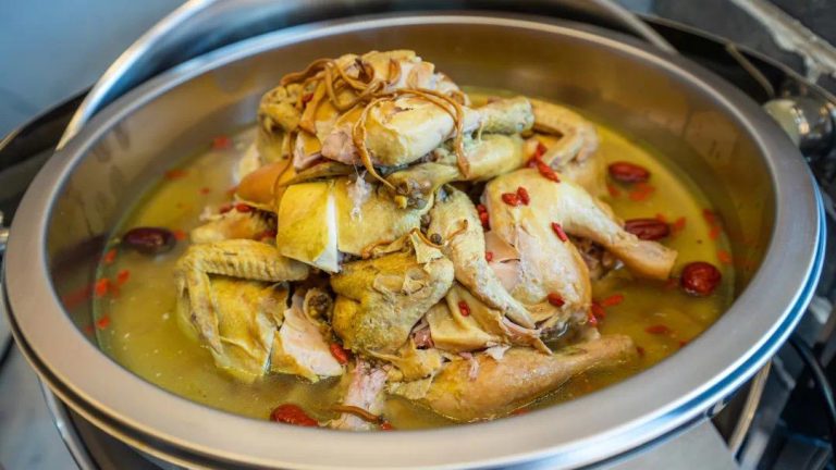 Discover Burjuman’s ‘hidden gem’ at 1001 Hotpot & BBQ Buffet China Gate ...