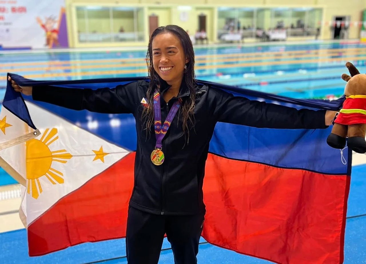 Filipina Chloe Isleta wins gold in swimming in SEA games, ends 29-year ...