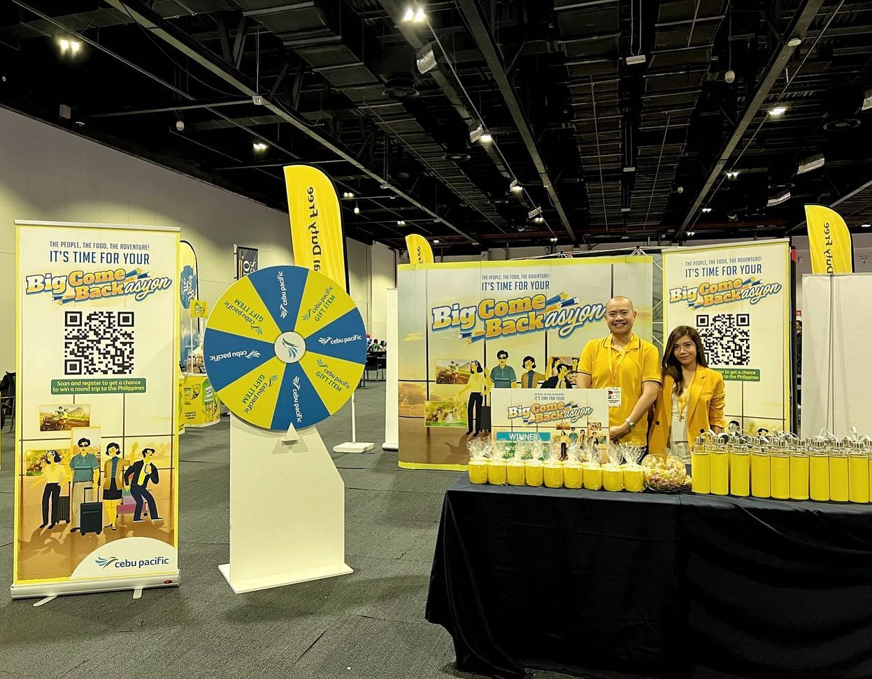 Filipinos all smiles at Cebu Pacific’s fun-filled booth at 124th ...
