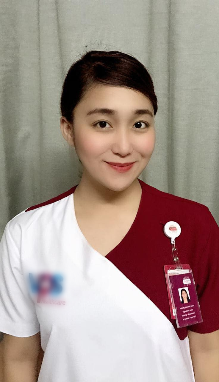 'I love UAE': More Filipino nurses receive Golden visa from UAE - The ...