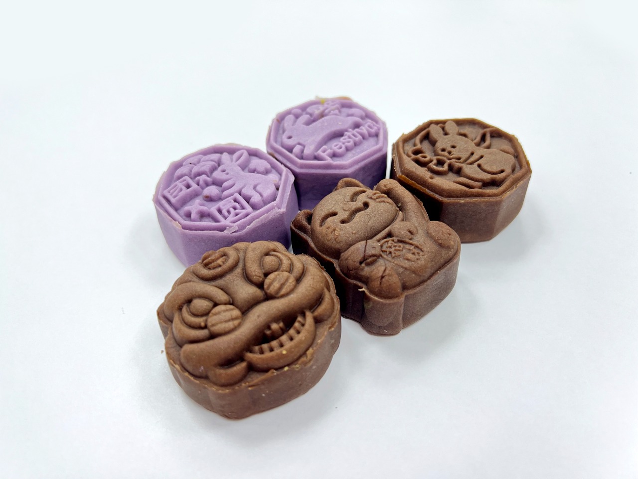 Taste delectable handmade mooncakes, as well as other exciting food ...