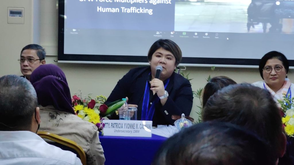 OEC, DIGITAL NA! OFWs can start availing online service by October ...