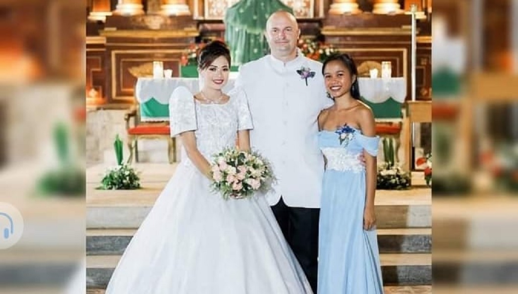 Bride laments after foreigner groom cheated with bridesmaid – The ...