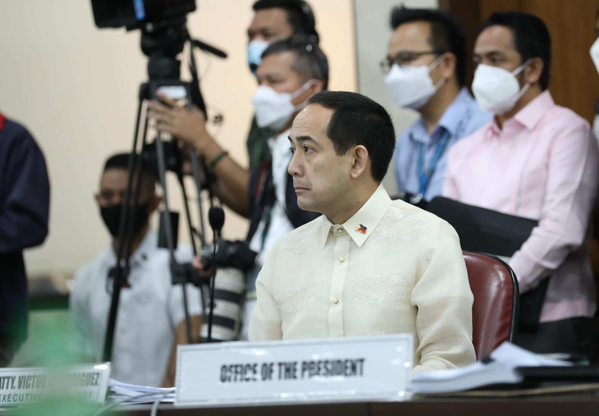 "Complete exit": Vic Rodriguez confirms he's no longer part of PBBM ...