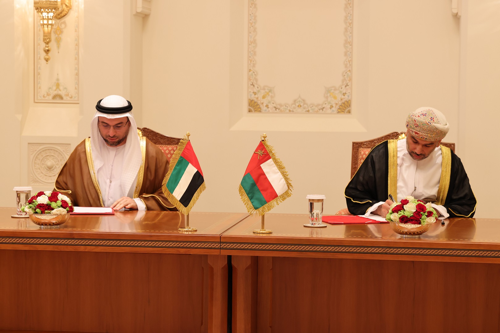 New UAE-Oman railway to shorten travel time to 47 minutes between two ...