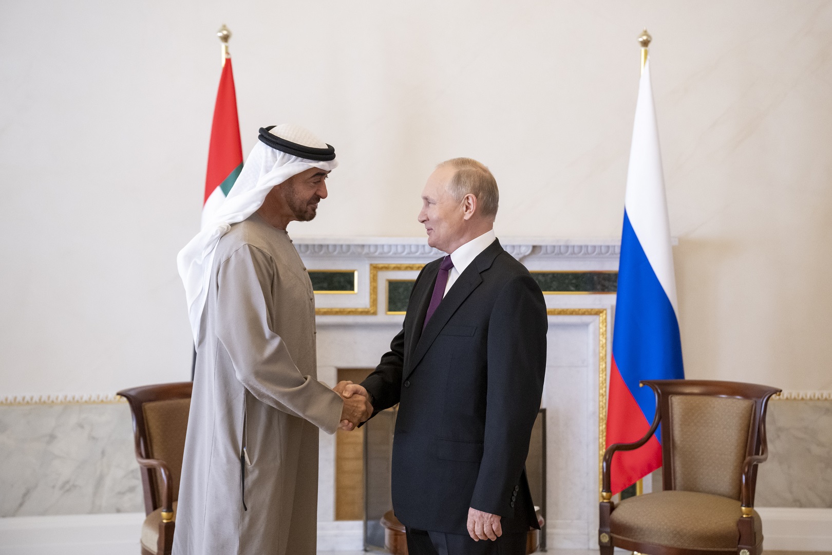 Russia commends UAE's efforts on readiness to support mediation efforts ...