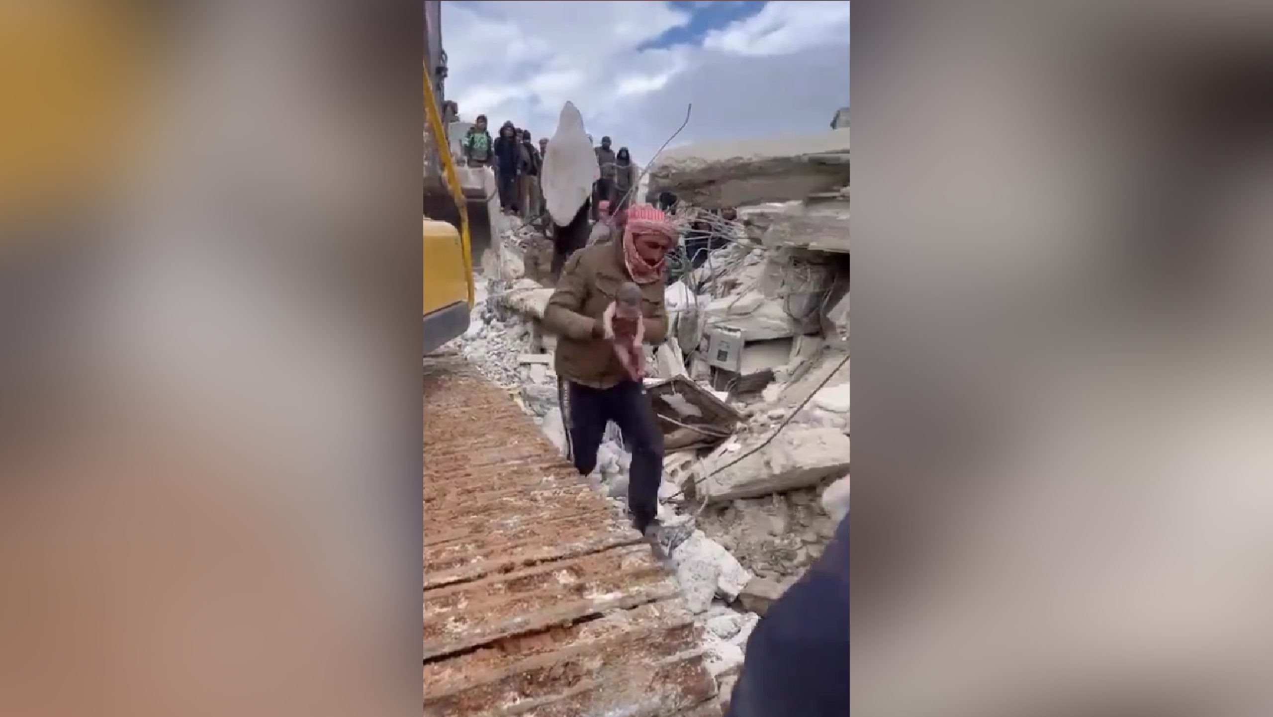 WATCH: Newborn baby rescued from rubble after devastating Syria quake ...