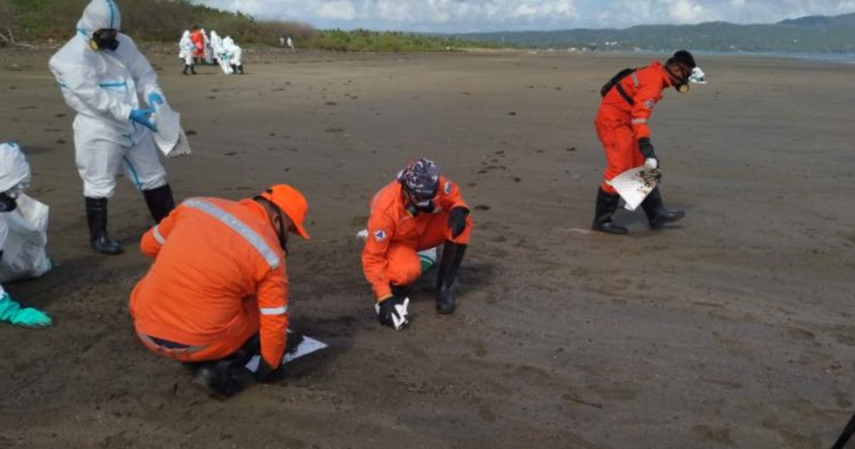 PCG seeks help from US to address Mindoro oil spill - The Filipino Times