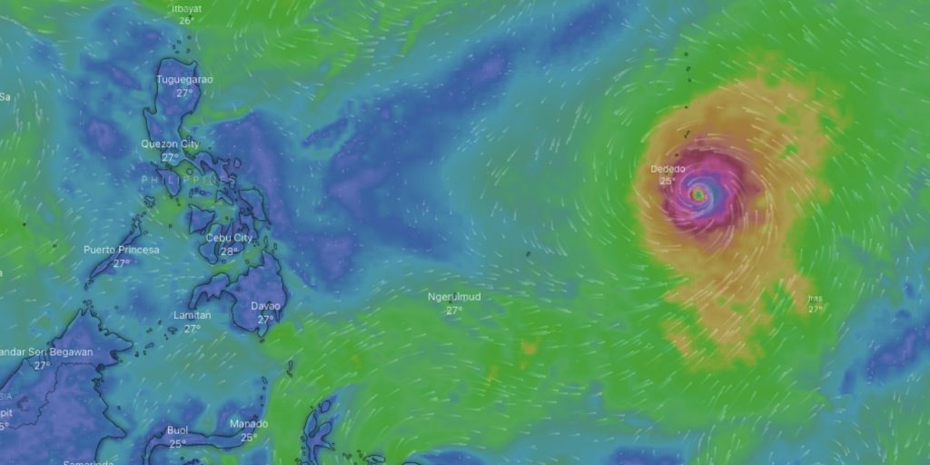 Super Typhoon "Mawar" intensifies outside Philippine area of ...