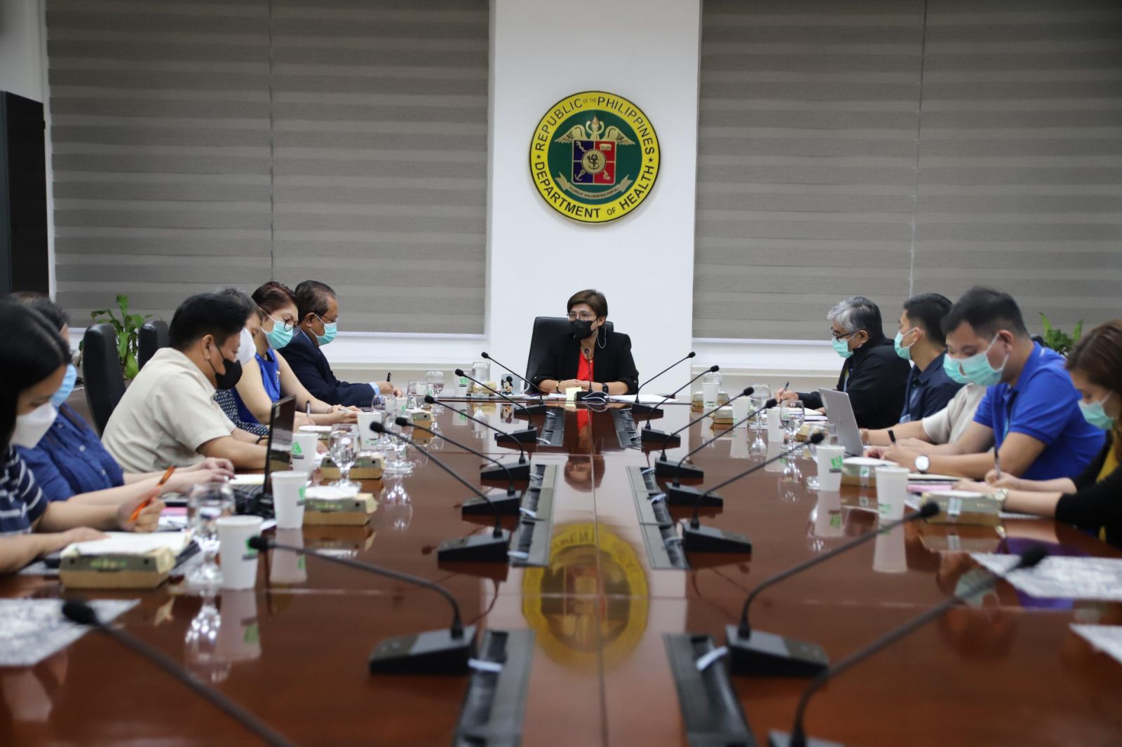 DOH reiterates call for face masks after 'Arcturus' local transmission ...